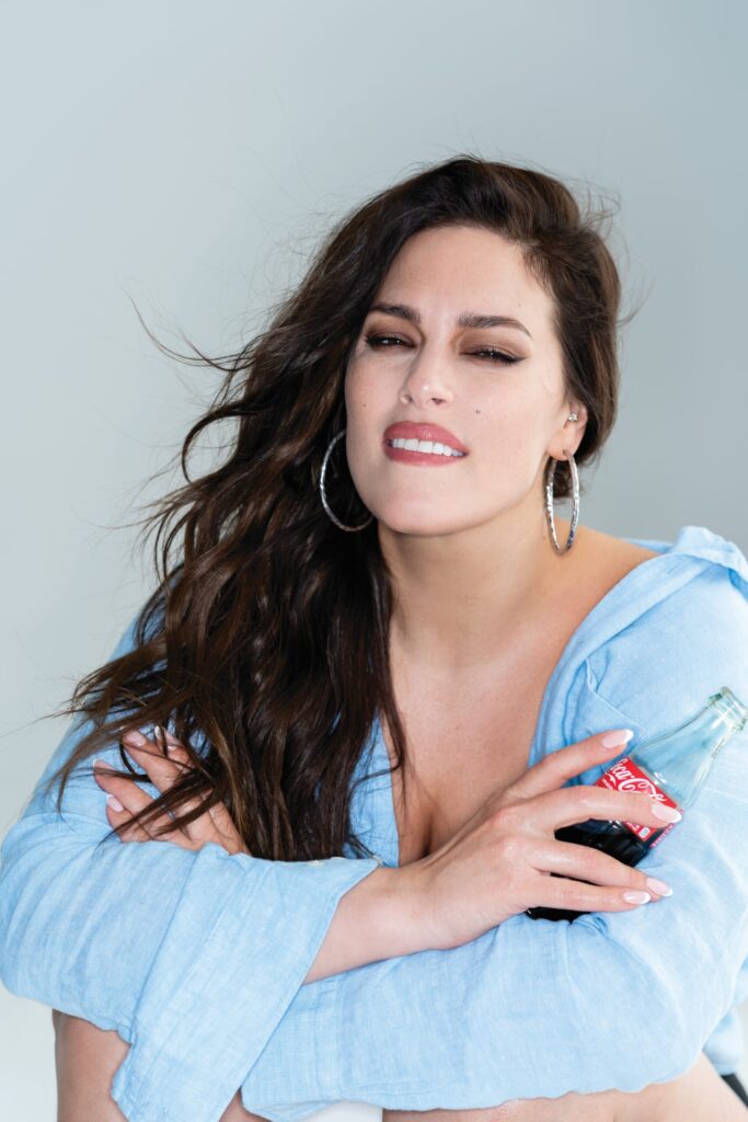 A világ legszexisebb nője: Ashley Graham a Maxim 2023-as „HOT 100” címlapsztárja - M2Med